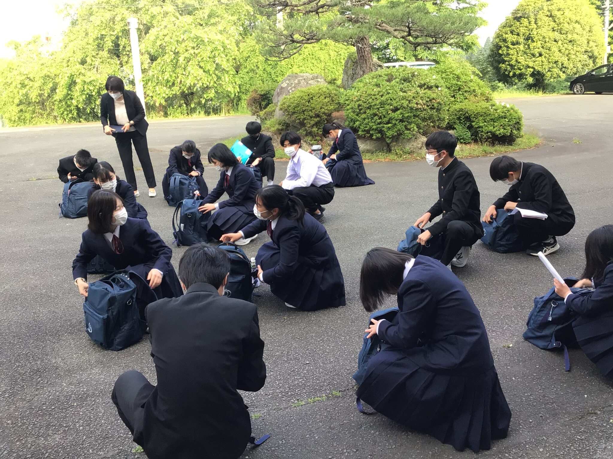 修学旅行出発① - 京丹波町立和知中学校